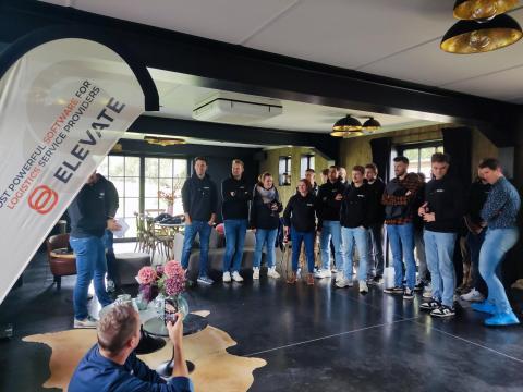 Trabajar con nosotros | ELEVATE